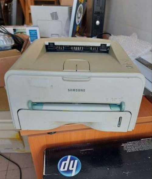 Принтер Samsung ML-1520