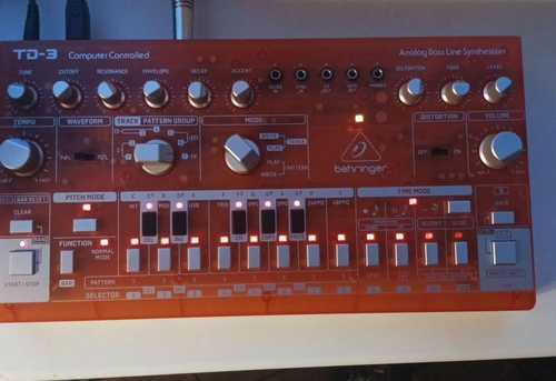 Behringer td 3