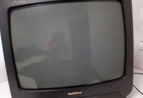 Телевизор цветной ламповый