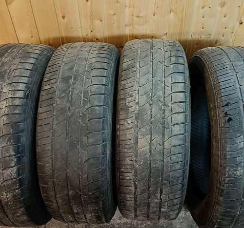 Toyo Tranpath MPZ 215/65 R16 98H