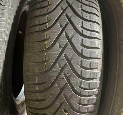 Kleber Krisalp HP3 185/60 R15 84T