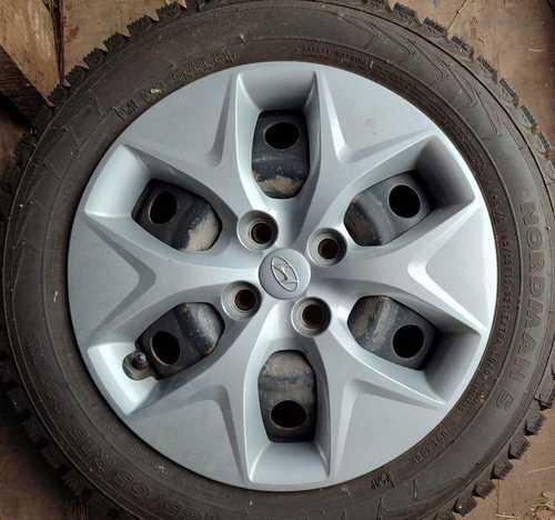 Комплект колёс от хундай солярис 185/65 R15