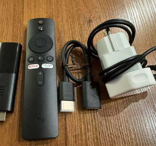 Медиаплеер Xiaomi Mi TV Stick MDZ-24-AA