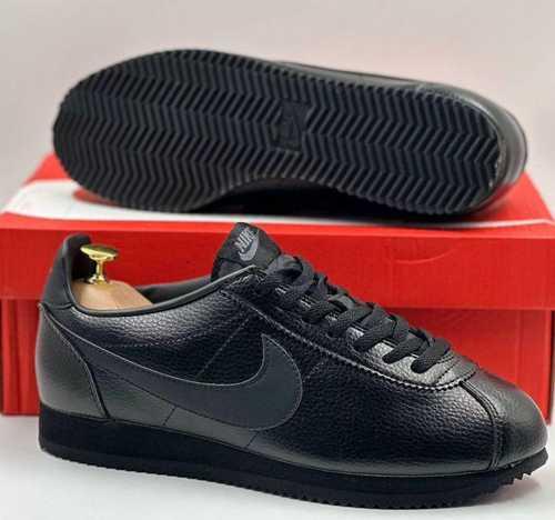 Nike cortez classic leather