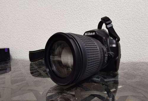 Nikon d3000 (пробег 5.5k) + 18-105mm