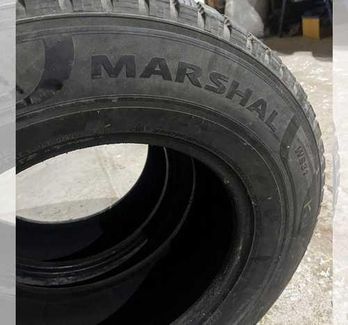 Marshal WinterCraft SUV Ice WS31 245/70 R16 30B