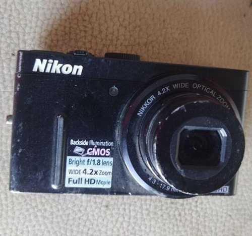 Компактный фотоаппарат nikon P300