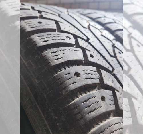 Nokian Tyres Hakkapeliitta 5 SUV 235/60 R18 107T