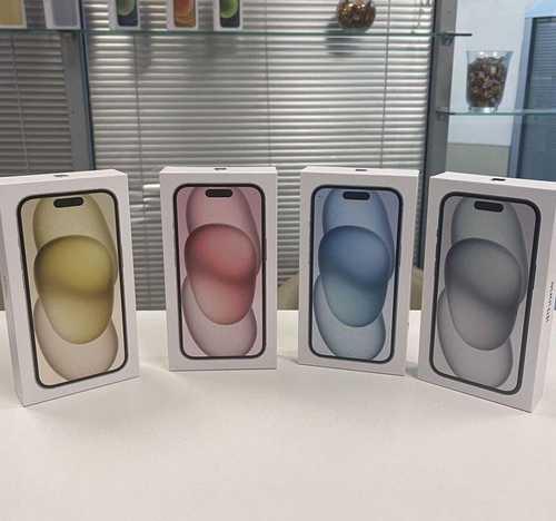 Коробки iPhone 15/15 Plus