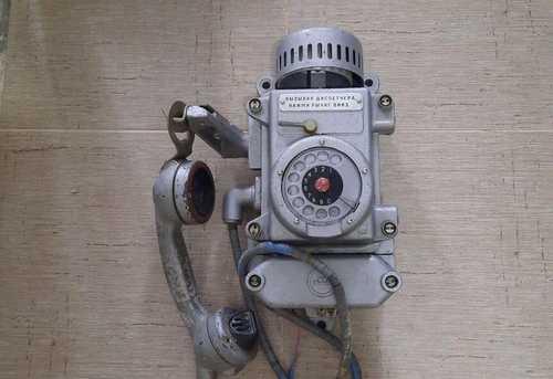 Настенный телефонный аппарат СССР