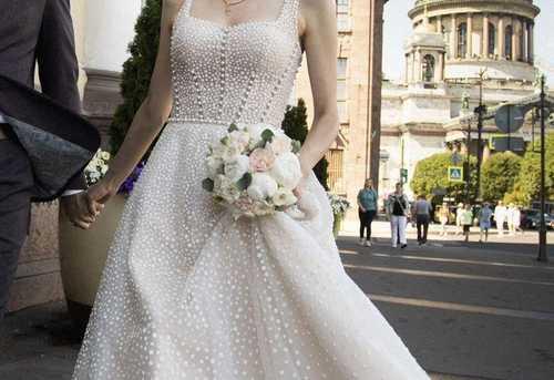 Блестящее свадебное платье Amore из Мэри Трюфель