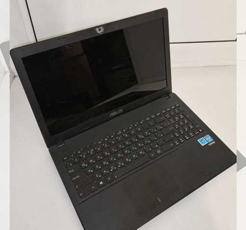 Ноутбук Asus X551C