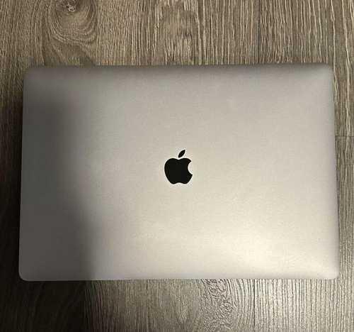 Apple macbook pro 15 2017