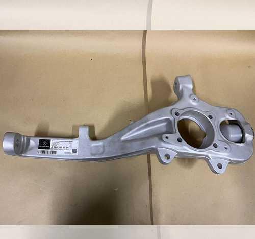 Кулак поворотный передний Mercedes A1663301020