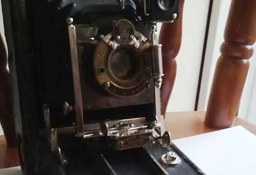Антикварный фотоаппарат на запчасти или реставраци