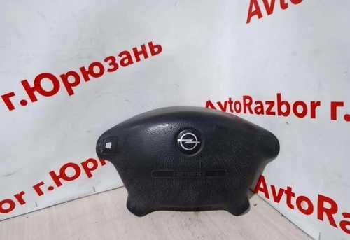 Подушка безопасности в руль Opel Vectra B