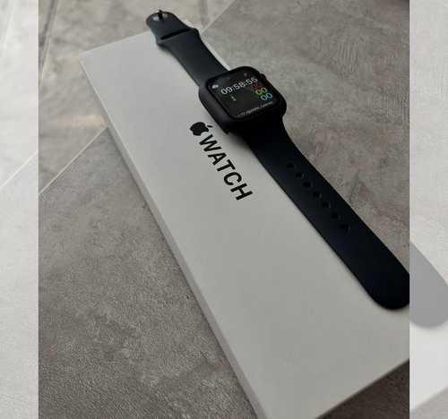 Часы apple watch se 40 mm 2024