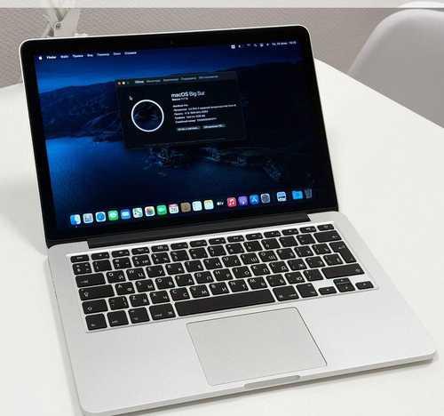 MacBook Pro 13 (Retina, 34 цикла, как новый)