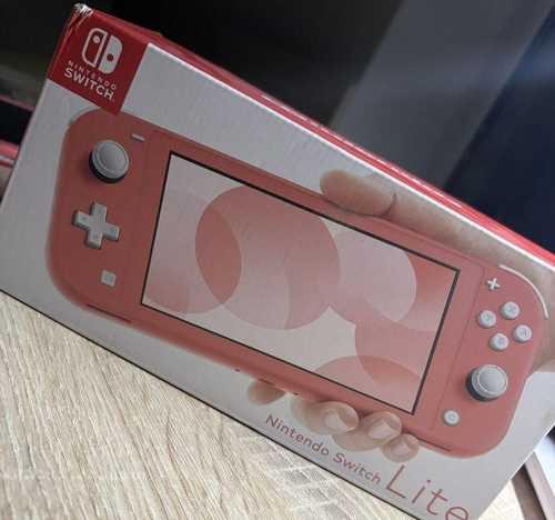 Портативная игровая приставка nintendo switch lite