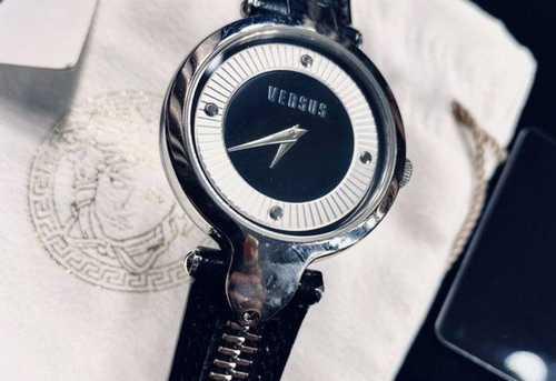 Versace Versus часы
