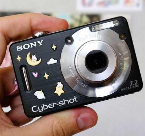 Sony Cyber-shot DSC-W70