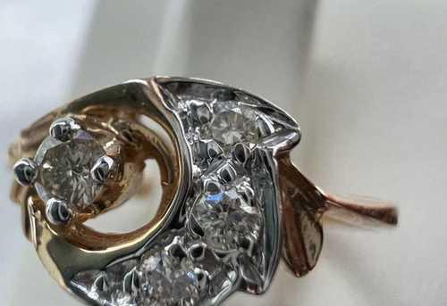 Новое золотое кольцо с бриллиантами 585