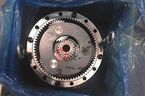 Поворотный редуктор CAT 329DL