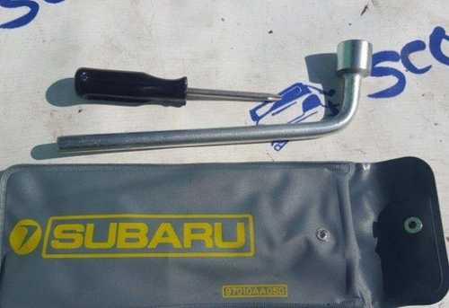 Набор инструментов Subaru Forester SG5 EJ-205 2007