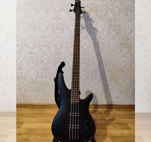 Бас гитара ibanez sr 300