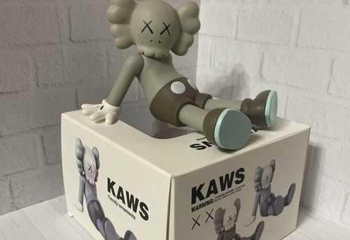 Игрушка kaws 10см
