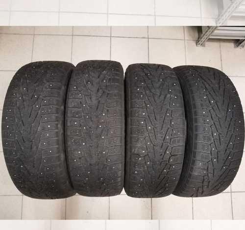 Nokian Tyres Hakkapeliitta 7 SUV 235/60 R18 107T