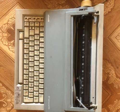 Печатная машинка Olivetti ET personal 55