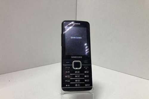 Телефон кнопочный Samsung GT-S5611