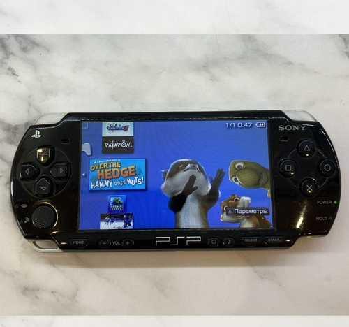 Sony PSP 2008 прошитая 70 игр