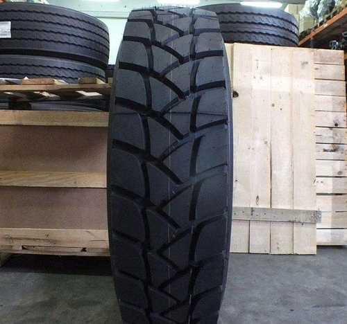 Грузовые шины 315 80 22.5 Cтрoйкa вeдущая резина