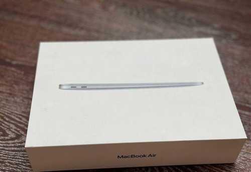 Коробка от macbook air с чеками
