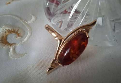 Винтажное Золотое кольцо СССР,с янтарем