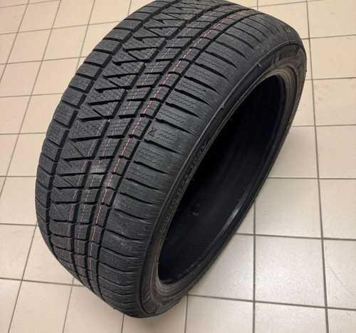 Kumho WinterCraft WS71 265/40 R21 и 295/35 R21