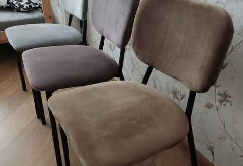 Красивые стулья (3шт) для дома или кофейни