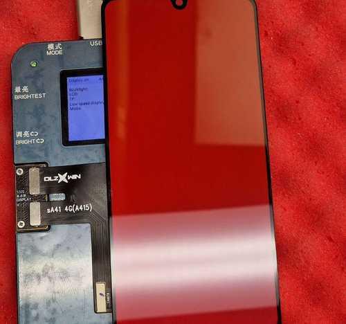 Дисплей на Samsung A41