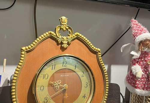 Часы настенные янтарь кварц СССР