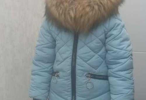 Куртка-пальто зимняя на девочку б/у 110