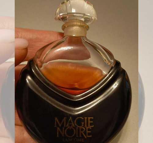 Духи magie noire lancome 1/3 флакона