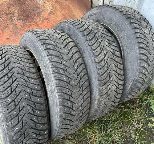 Nokian Tyres Hakkapeliitta 8 185/65 R15 92T