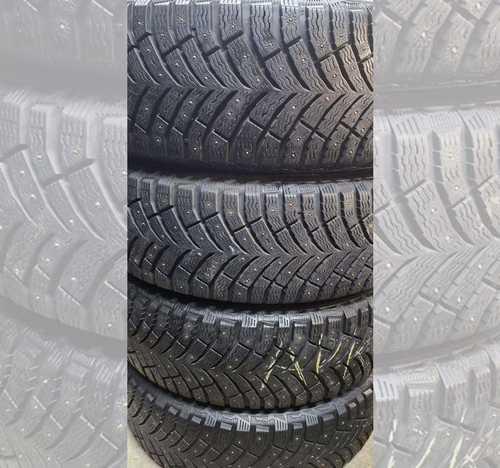 Michelin X-Ice North 4 SUV 215/60 R17