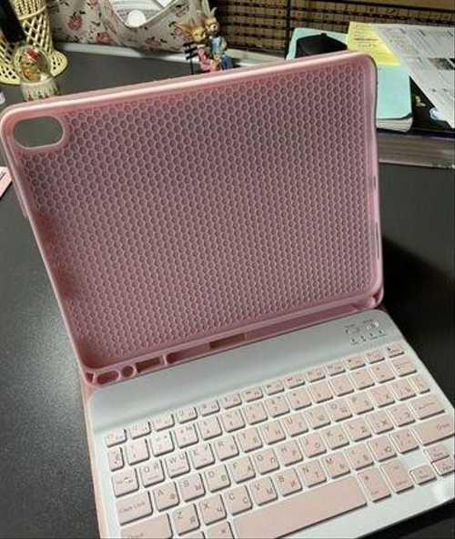 Чехол на iPad air 4 с клавиатурой