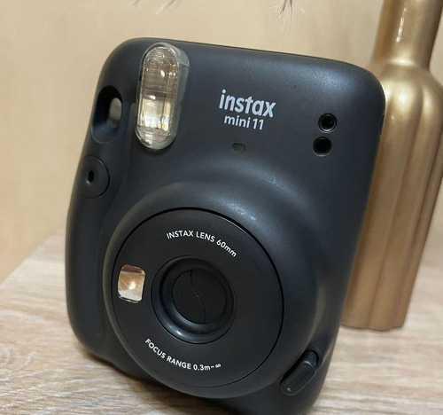 Фотоаппарат instax mini 11