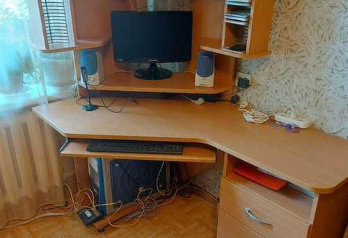 Компьютерный стол б/у