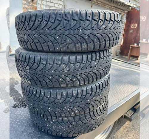 Pirelli Formula Ice 205/65 R16