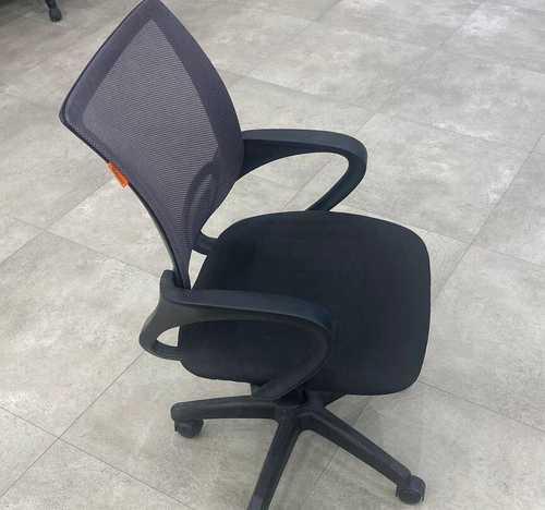 Офисное кресло easy chair